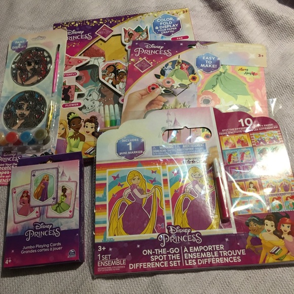Disney | Toys | Disney Princess 5 Pc Travelvacation Set | Poshmark